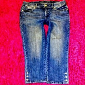 Code Bleu | Jeans | Code Blue Jeans Size P Slim Leg Crop Euc | Poshmark